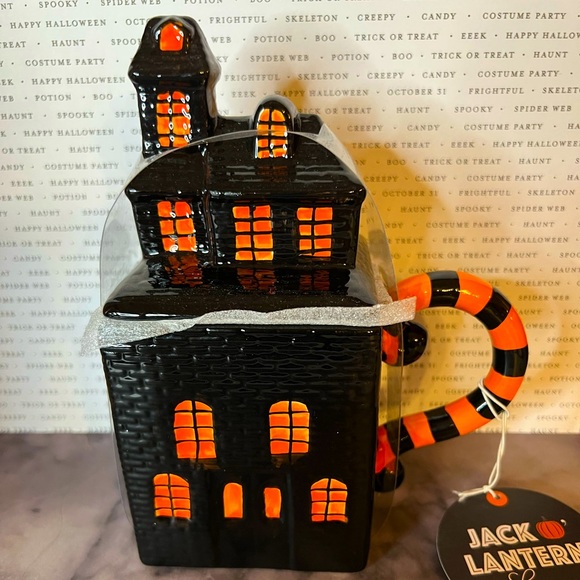 jack o lantern lane | Holiday | Halloween Black Haunted House Mug With ...